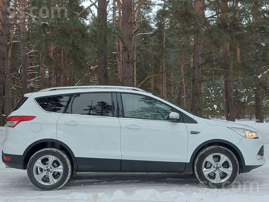 Balts Ford Kuga 2014 Daugavpils, ar dzinēja tilpumu 2.00 L un nobraukumu 156 tūkst. km par 7250 €, foto 4 vietnē AUTOMOTO.COM.LV