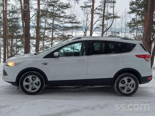 Balts Ford Kuga 2014 Daugavpils, ar dzinēja tilpumu 2.00 L un nobraukumu 156 tūkst. km par 7250 €, foto 5 vietnē AUTOMOTO.COM.LV