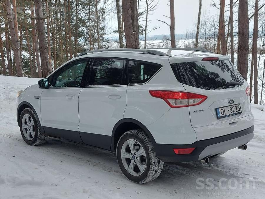 Balts Ford Kuga 2014 Daugavpils, ar dzinēja tilpumu 2.00 L un nobraukumu 156 tūkst. km par 7250 €, foto 7 vietnē AUTOMOTO.COM.LV
