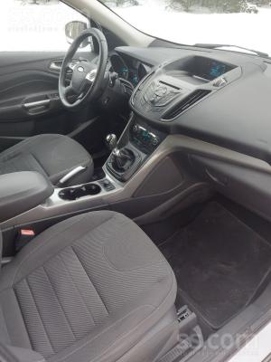 Balts Ford Kuga 2014 Daugavpils, ar dzinēja tilpumu 2.00 L un nobraukumu 156 tūkst. km par 7250 €, foto 17 vietnē AUTOMOTO.COM.LV