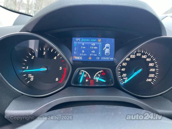 Белый Форд Куга 2014 в Таллин, объемом двигателя 2.00 л и пробегом 259 тыс. км за 7200 €, фото 11 на AUTOMOTO.COM.LV