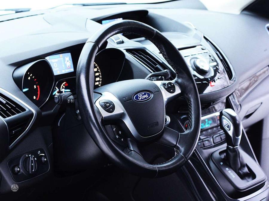 Balts Ford Kuga 2014 Kretinga, ar dzinēja tilpumu 2.00 L un nobraukumu 154 tūkst. km par 8499 €, foto 20 vietnē AUTOMOTO.COM.LV