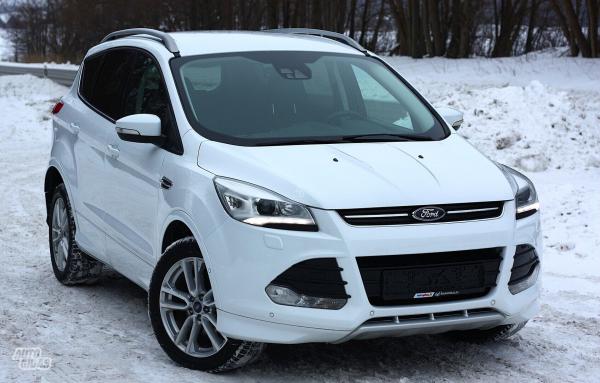 White Ford Kuga 2014 in Petrikaiciai, with an engine capacity of 2.00 L and mileage of 154 thousand km for 8499 €, photo 5 on AUTOMOTO.COM.LV