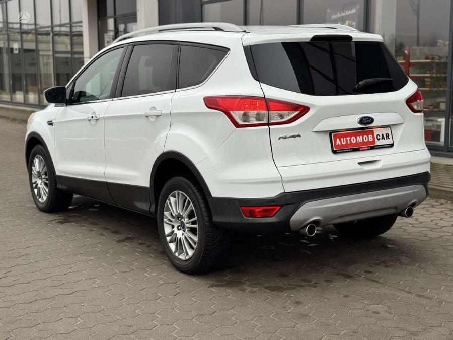 White Ford Kuga 2014 in Vilnius, with an engine capacity of 2.00 L and mileage of 238 thousand km for 5950 €, photo 4 on AUTOMOTO.COM.LV