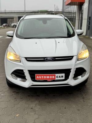 White Ford Kuga 2014 in Vilnius, with an engine capacity of 2.00 L and mileage of 238 thousand km for 5950 €, photo 9 on AUTOMOTO.COM.LV