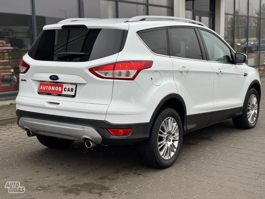 White Ford Kuga 2014 in Vilnius, with an engine capacity of 2.00 L and mileage of 238 thousand km for 5950 €, photo 7 on AUTOMOTO.COM.LV