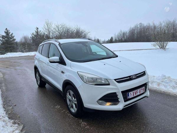 Balts Ford Kuga 2014 Utena, ar dzinēja tilpumu 2.00 L un nobraukumu 240 tūkst. km par 6250 €, foto 2 vietnē AUTOMOTO.COM.LV
