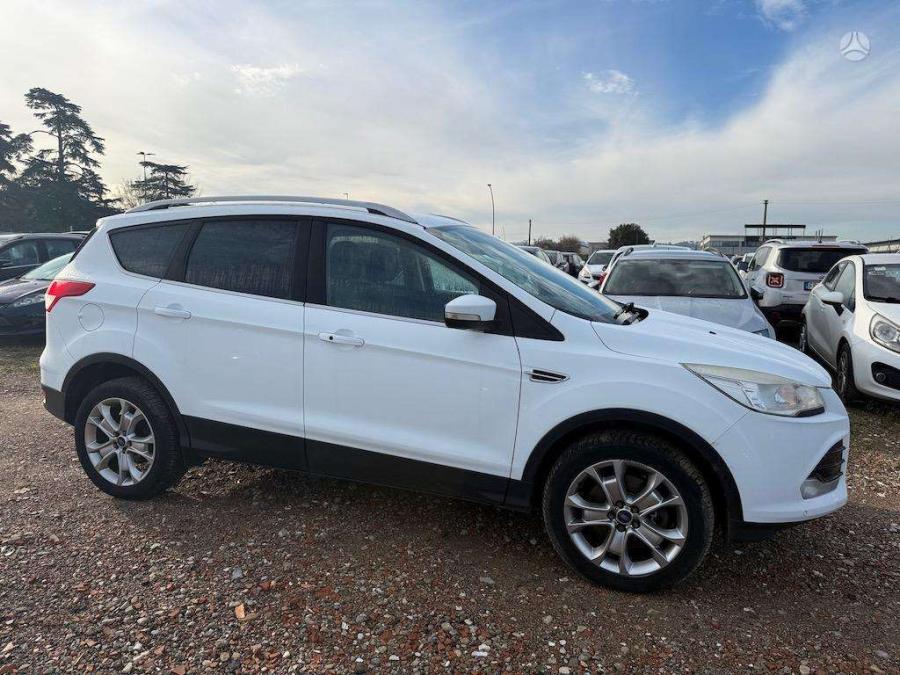 Balts Ford Kuga 2014 Šauļi, ar dzinēja tilpumu 2.00 L un nobraukumu 250 tūkst. km par 6500 €, foto 4 vietnē AUTOMOTO.COM.LV