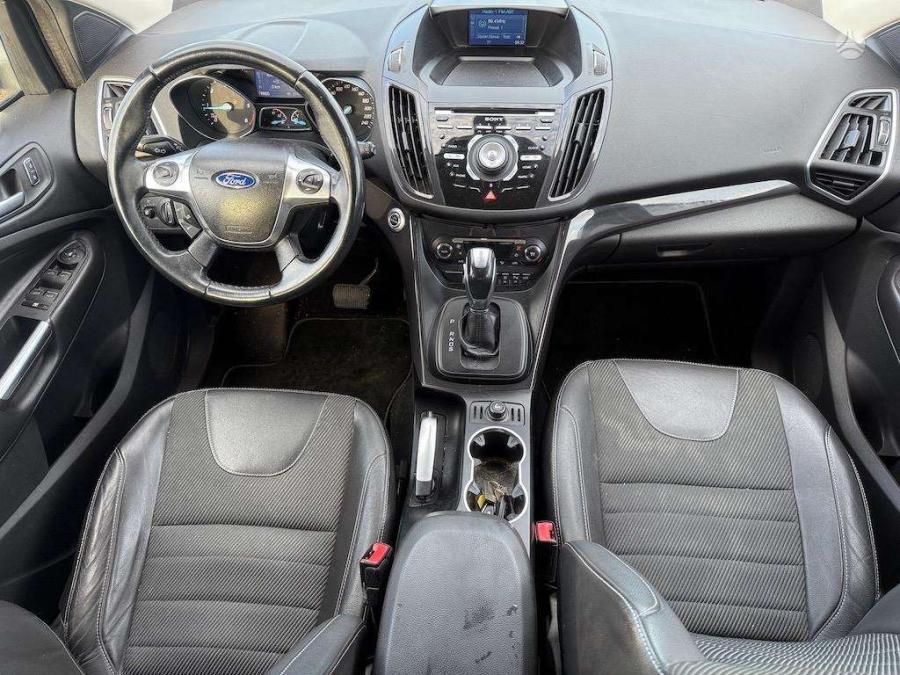 Balts Ford Kuga 2014 Šauļi, ar dzinēja tilpumu 2.00 L un nobraukumu 250 tūkst. km par 6500 €, foto 13 vietnē AUTOMOTO.COM.LV