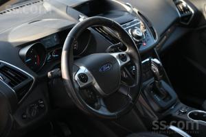 White Ford Kuga 2014 in Dobele, with an engine capacity of 2.00 L and mileage of 200 thousand km for 7450 €, photo 12 on AUTOMOTO.COM.LV