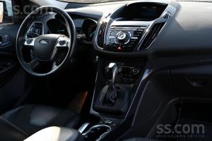 White Ford Kuga 2014 in Dobele, with an engine capacity of 2.00 L and mileage of 200 thousand km for 7450 €, photo 17 on AUTOMOTO.COM.LV