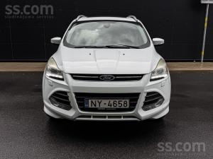 Balts Ford Kuga 2014 Jelgava, ar dzinēja tilpumu 2.00 L un nobraukumu 240 tūkst. km par 7995 €, foto 3 vietnē AUTOMOTO.COM.LV