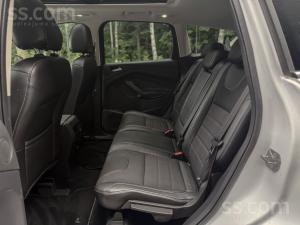 Balts Ford Kuga 2014 Jelgava, ar dzinēja tilpumu 2.00 L un nobraukumu 240 tūkst. km par 7995 €, foto 10 vietnē AUTOMOTO.COM.LV