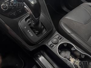Balts Ford Kuga 2014 Jelgava, ar dzinēja tilpumu 2.00 L un nobraukumu 240 tūkst. km par 7995 €, foto 16 vietnē AUTOMOTO.COM.LV