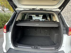 White Ford Kuga 2014 in Tukums, with an engine capacity of 2.00 L and mileage of 151 thousand km for 8990 €, photo 30 on AUTOMOTO.COM.LV