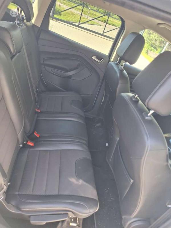 White Ford Kuga 2014 in Kaunas, with an engine capacity of 2.00 L and mileage of 215 thousand km for 6950 €, photo 10 on AUTOMOTO.COM.LV
