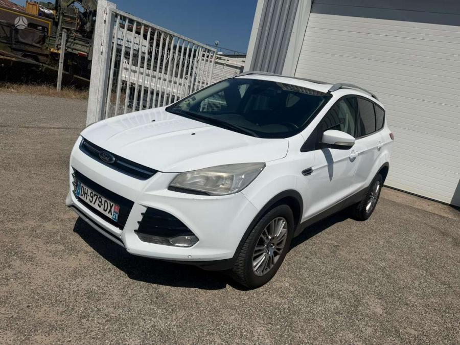 Balts Ford Kuga 2014 Panevēža, ar dzinēja tilpumu 2.00 L un nobraukumu 196 tūkst. km par 6550 €, foto 6 vietnē AUTOMOTO.COM.LV