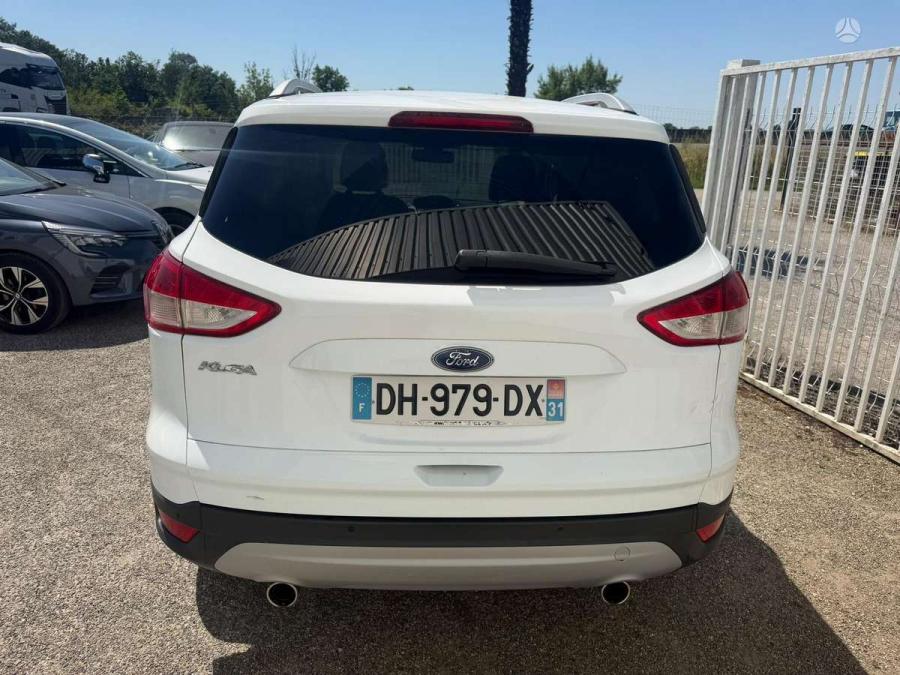 Balts Ford Kuga 2014 Panevēža, ar dzinēja tilpumu 2.00 L un nobraukumu 196 tūkst. km par 6550 €, foto 7 vietnē AUTOMOTO.COM.LV