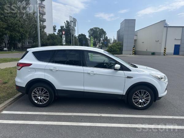 Balts Ford Kuga 2014 Rīga, ar dzinēja tilpumu 1.60 L un nobraukumu 280 tūkst. km par 5950 €, foto 4 vietnē AUTOMOTO.COM.LV