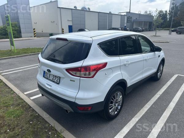 Balts Ford Kuga 2014 Rīga, ar dzinēja tilpumu 1.60 L un nobraukumu 280 tūkst. km par 5950 €, foto 5 vietnē AUTOMOTO.COM.LV