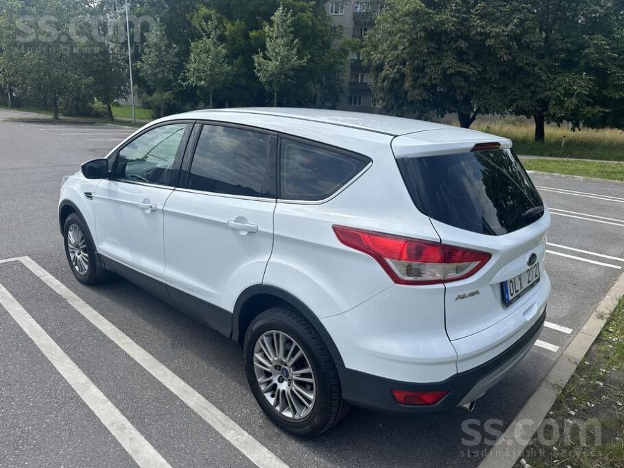 White Ford Kuga 2014 in Riga, with an engine capacity of 1.60 L and mileage of 280 thousand km for 5950 €, photo 11 on AUTOMOTO.COM.LV