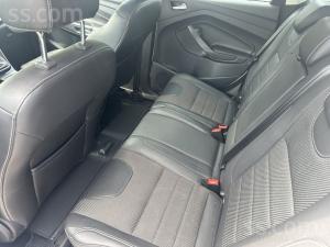 White Ford Kuga 2014 in Riga, with an engine capacity of 1.60 L and mileage of 280 thousand km for 5950 €, photo 12 on AUTOMOTO.COM.LV