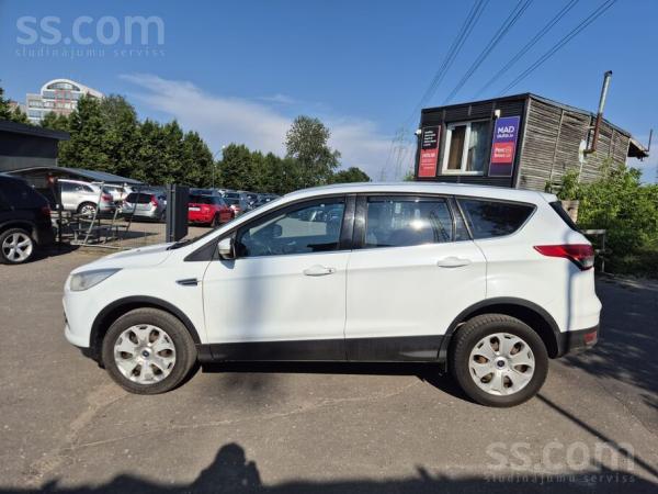 Balts Ford Kuga 2014 Rīga, ar dzinēja tilpumu 2.00 L un nobraukumu 254 tūkst. km par 8490 €, foto 9 vietnē AUTOMOTO.COM.LV