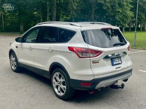 White Ford Kuga 2014 in Alytus, with an engine capacity of 2.00 L and mileage of 108 thousand km for 8300 €, photo 6 on AUTOMOTO.COM.LV