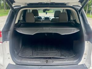White Ford Kuga 2014 in Alytus, with an engine capacity of 2.00 L and mileage of 108 thousand km for 8300 €, photo 14 on AUTOMOTO.COM.LV