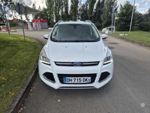 White Ford Kuga 2014 in Taurage, with an engine capacity of 2.00 L and mileage of 108 thousand km for 8200 €, photo 3 on AUTOMOTO.COM.LV