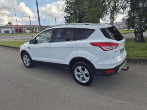 White Ford Kuga 2014 in Taurage, with an engine capacity of 2.00 L and mileage of 108 thousand km for 8200 €, photo 9 on AUTOMOTO.COM.LV