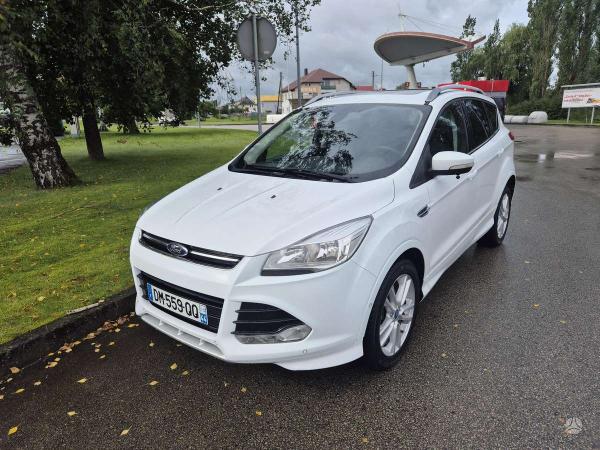 White Ford Kuga 2014 in Taurage, with an engine capacity of 2.00 L and mileage of 266 thousand km for 6800 €, photo 1 on AUTOMOTO.COM.LV