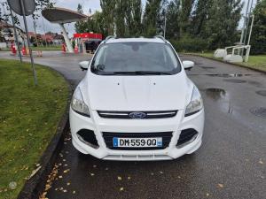 White Ford Kuga 2014 in Taurage, with an engine capacity of 2.00 L and mileage of 266 thousand km for 6800 €, photo 3 on AUTOMOTO.COM.LV