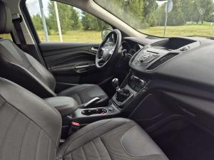 White Ford Kuga 2014 in Taurage, with an engine capacity of 2.00 L and mileage of 266 thousand km for 6800 €, photo 12 on AUTOMOTO.COM.LV