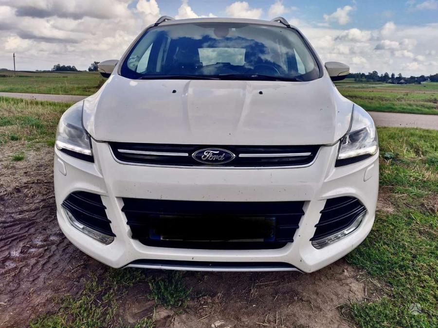 Balts Ford Kuga 2014 Marijampole, ar dzinēja tilpumu 2.00 L un nobraukumu 183 tūkst. km par 5900 €, foto 3 vietnē AUTOMOTO.COM.LV
