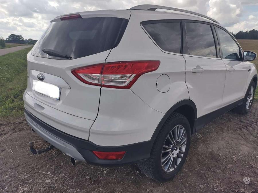 Balts Ford Kuga 2014 Marijampole, ar dzinēja tilpumu 2.00 L un nobraukumu 183 tūkst. km par 5900 €, foto 7 vietnē AUTOMOTO.COM.LV