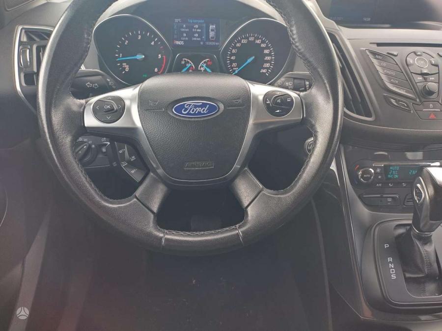 Balts Ford Kuga 2014 Marijampole, ar dzinēja tilpumu 2.00 L un nobraukumu 183 tūkst. km par 5900 €, foto 11 vietnē AUTOMOTO.COM.LV