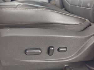 Balts Ford Kuga 2014 Marijampole, ar dzinēja tilpumu 2.00 L un nobraukumu 183 tūkst. km par 5900 €, foto 18 vietnē AUTOMOTO.COM.LV