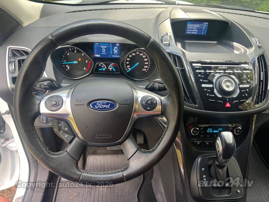 Balts Ford Kuga 2014 Pērnava, ar dzinēja tilpumu 2.00 L un nobraukumu 104 tūkst. km par 11999 €, foto 8 vietnē AUTOMOTO.COM.LV