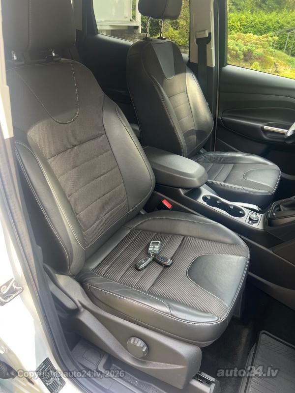 Balts Ford Kuga 2014 Pērnava, ar dzinēja tilpumu 2.00 L un nobraukumu 104 tūkst. km par 11999 €, foto 10 vietnē AUTOMOTO.COM.LV