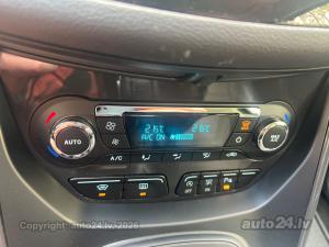 Balts Ford Kuga 2014 Pērnava, ar dzinēja tilpumu 2.00 L un nobraukumu 104 tūkst. km par 11999 €, foto 16 vietnē AUTOMOTO.COM.LV