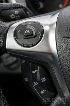 Белый Форд Куга 2015 в Рига, объемом двигателя 2.00 л и пробегом 151 тыс. км за 11900 €, фото 19 на AUTOMOTO.COM.LV