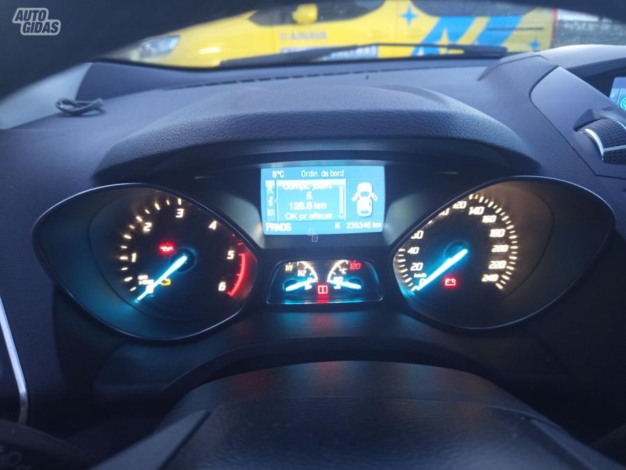 Balts Ford Kuga 2015 Kauņa, ar dzinēja tilpumu 2.00 L un nobraukumu 239 tūkst. km par 5600 €, foto 12 vietnē AUTOMOTO.COM.LV