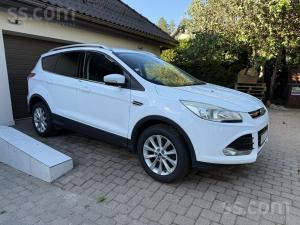 White Ford Kuga 2015 in Ogre, with an engine capacity of 2.00 L and mileage of 185 thousand km for 8850 €, photo  on AUTOMOTO.COM.LV