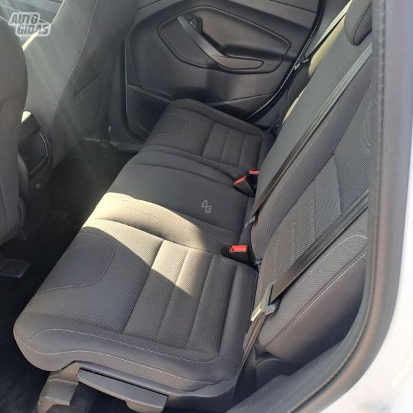 White Ford Kuga 2015 in Siauliai, with an engine capacity of 1.50 L and mileage of 91 thousand km for 6950 €, photo 6 on AUTOMOTO.COM.LV