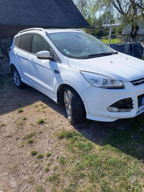 Balts Ford Kuga 2015 Kauņa, ar dzinēja tilpumu 2.00 L un nobraukumu 235 tūkst. km par 5500 €, foto 2 vietnē AUTOMOTO.COM.LV