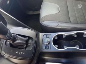 White Ford Kuga 2015 in Kaunas, with an engine capacity of 2.00 L and mileage of 235 thousand km for 5500 €, photo 9 on AUTOMOTO.COM.LV