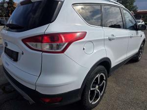 White Ford Kuga 2015 in Marijampole, with an engine capacity of 2.00 L and mileage of 329 thousand km for 5900 €, photo 6 on AUTOMOTO.COM.LV