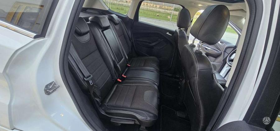 Balts Ford Kuga 2015 Klaipėda, ar dzinēja tilpumu 2.00 L un nobraukumu 113 tūkst. km par 10600 €, foto 21 vietnē AUTOMOTO.COM.LV