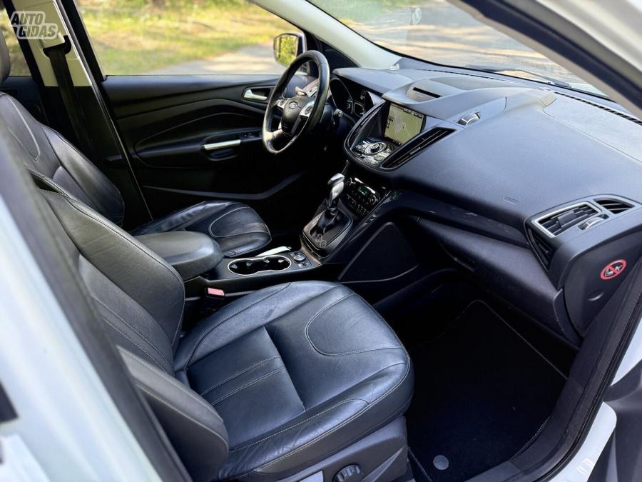 Balts Ford Kuga 2016 Kauņa, ar dzinēja tilpumu 2.00 L un nobraukumu 222 tūkst. km par 4850 €, foto 10 vietnē AUTOMOTO.COM.LV